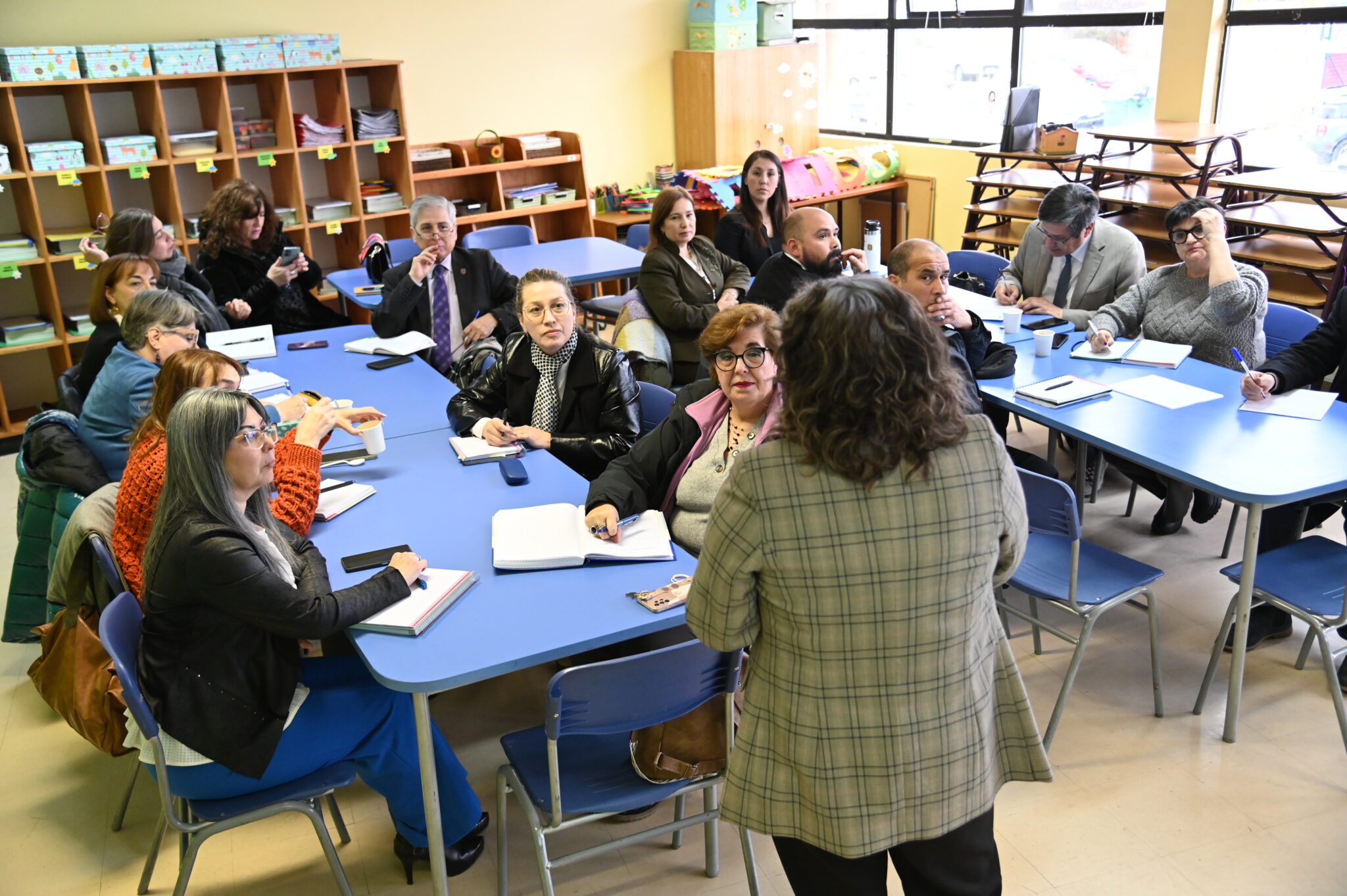 Presentaron resultados de encuesta a directoras y directores de ...